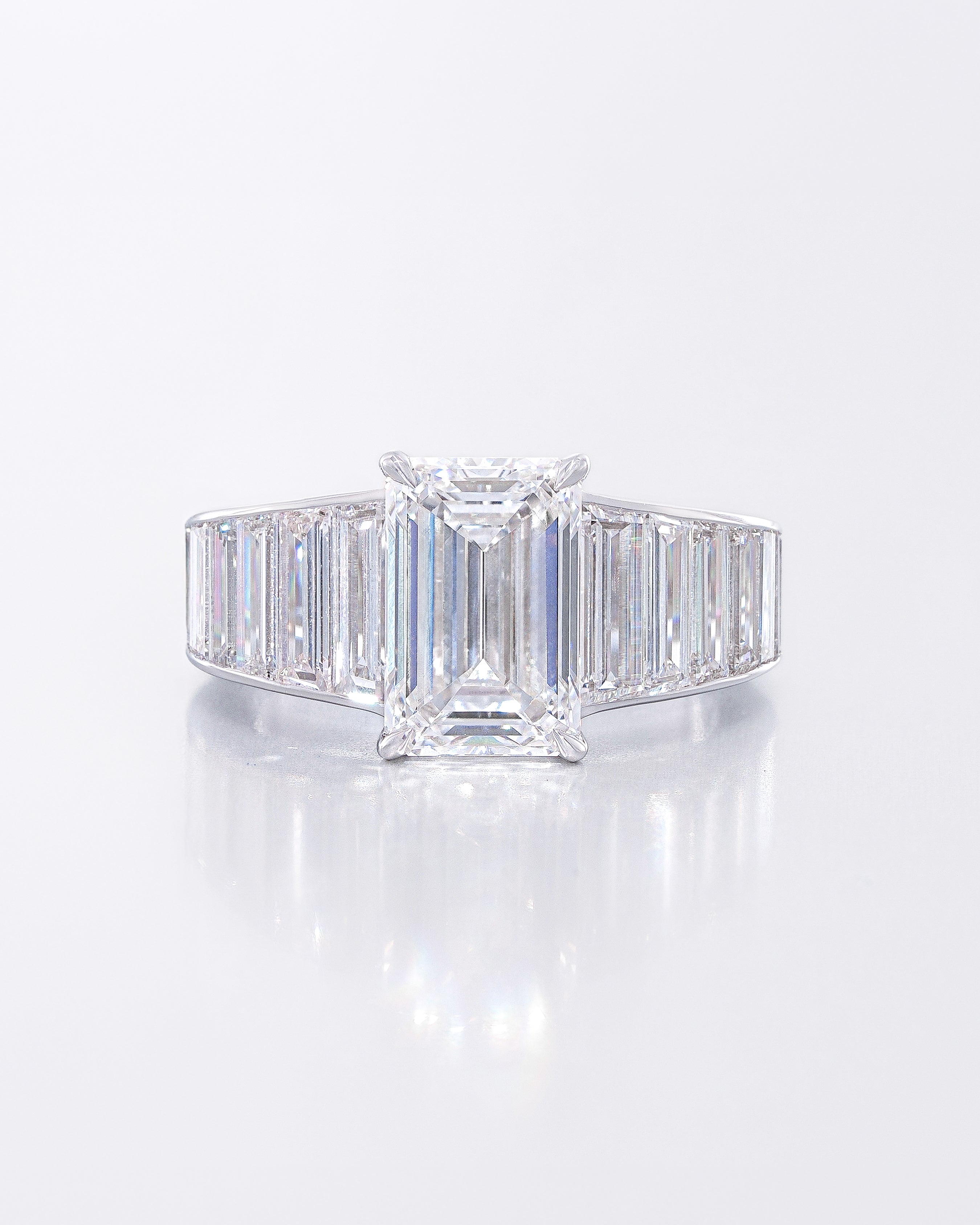 Emerald Royal Band – ⅡA Diamond